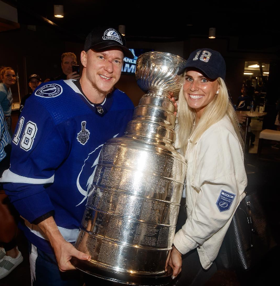 Ondrej Palat's Wife: Who is Barbora Bartíková? - 73buzz